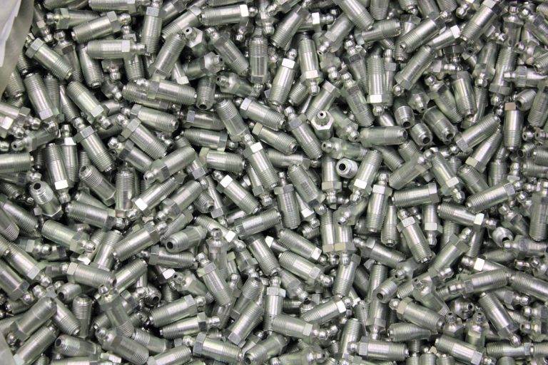 How To Choose The Right Grease Nipple For Reliable Lubrication ...